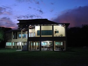 Hostel Portal do Pantanal (Estado de Mato Grosso do Sul, Corumbá, Corumbá), otel  Mato Grosso do Sul'dan