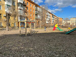 Playground (Chelyabinsk Region, Magnitogorsk, 57-y mikrorayon), oyun alanı  Magnitogorsk'tan