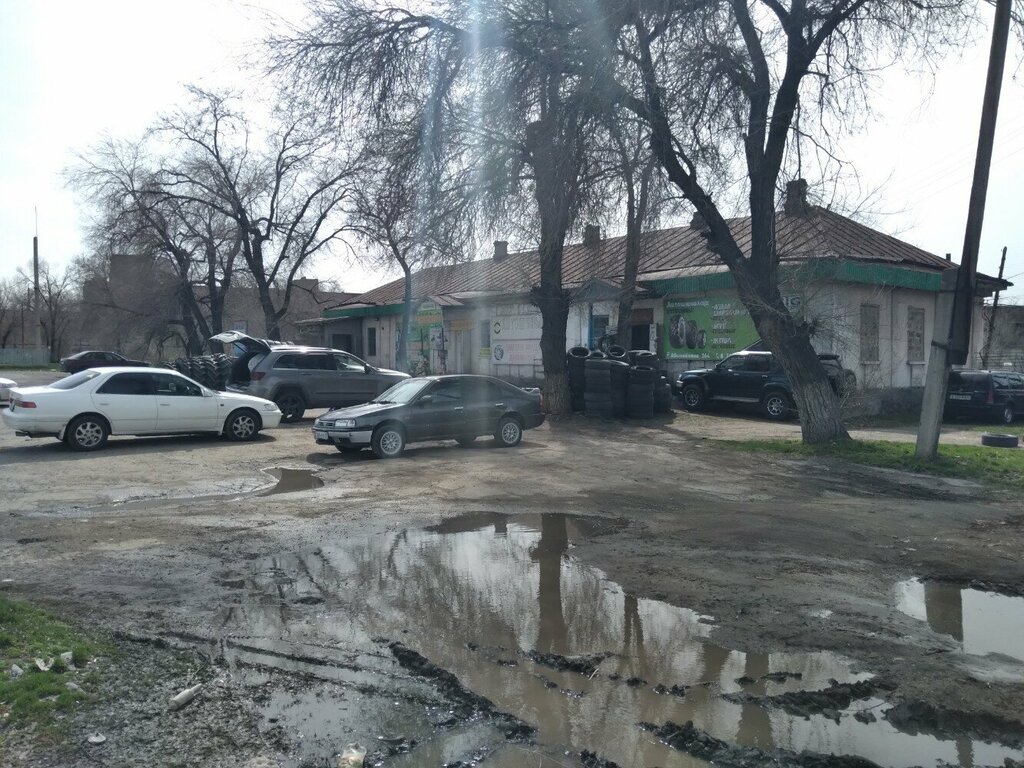 Oto lastik tamiri Tire Fitting, Taldıkorgan, foto