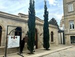 İçərişəhər Ənənəvi İncəsənət Mərkəzi (Qullе Street No:30), sergi salonları, galeriler  Bakü'den