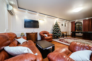 Cottage. Moscow - Moscow, Valisiya Buturlina 108 (ulitsa Vasiliya Buturlina No:108), otel  Moskova'dan