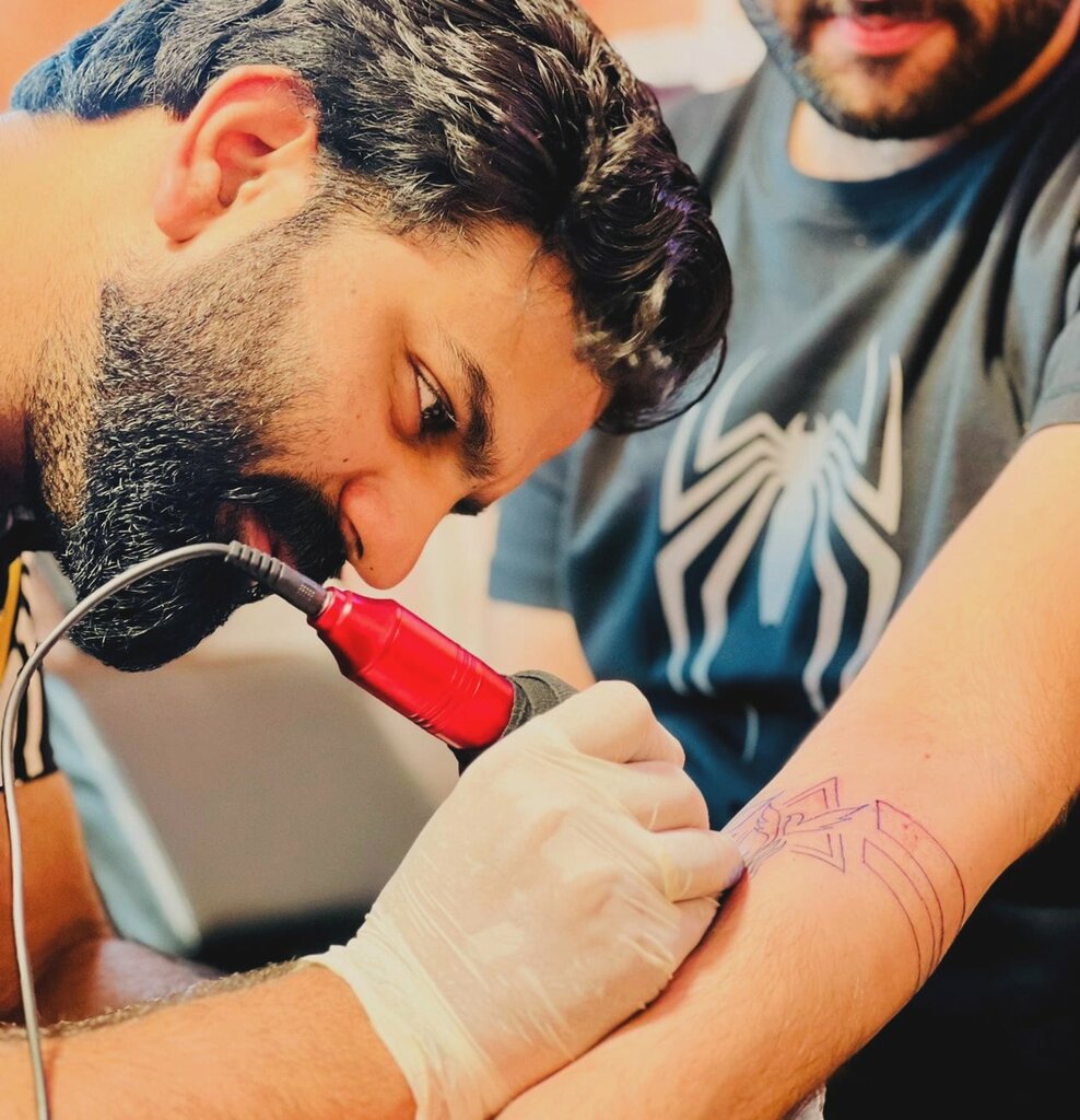 Dövmeciler Hassan piercing and Tattoo, Rawalpindi, foto