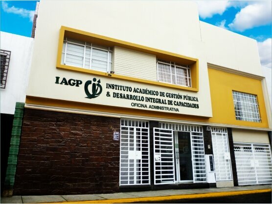 Ortaokul Academic Institute of Public Management - Iagp, Trujillo, foto