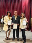Dual Vocational School (Department of La Paz, Provincia Murillo, La Paz, Calacoto, Achumani Central), eğitim merkezleri  La Paz'dan
