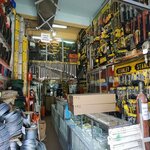 Farahsteel Distributors (Department of La Paz, Provincia Murillo, La Paz, Centro, San Sebastian, Calle Bozo, 106), yapı mağazası  Bolivya'dan