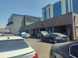 Servis volkswagen (Babеk Avenue No:33H), otomobil servisi  Bakü'den