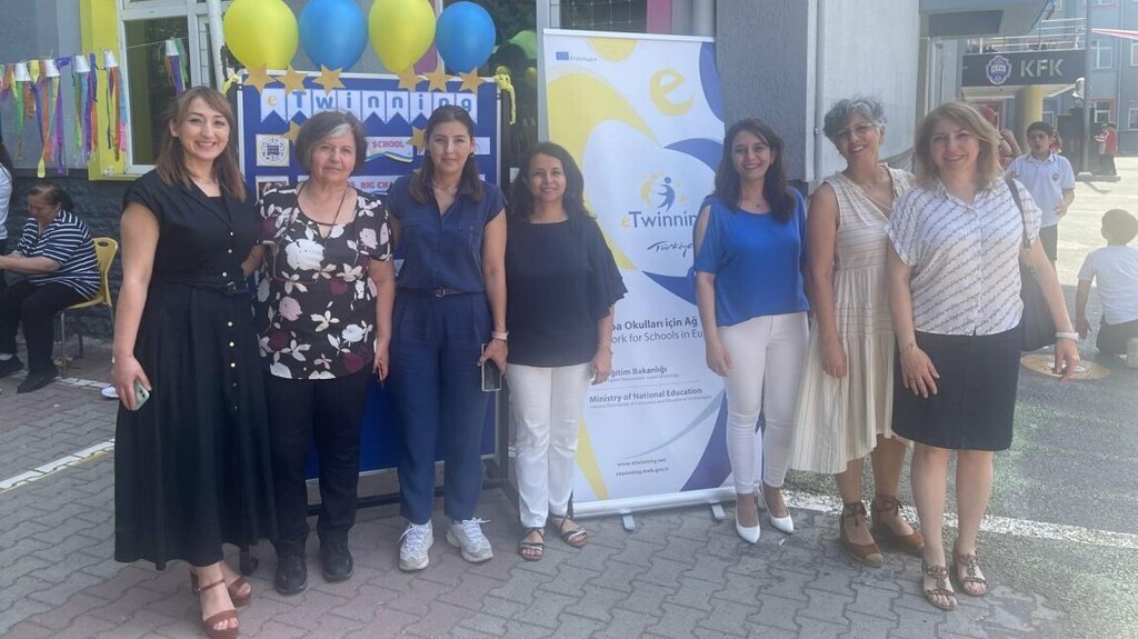 i̇lkokul Kadriye Faik Koparan İlkokulu, İstanbul, foto