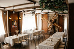 U Gaspadyni (Liubimava Avenue No:26к2), kafe  Minsk'ten