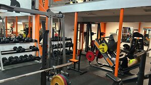 Champion Gym (ulitsa Agadullina No:21В), fitness kulüpleri  Leninogorsk'tan