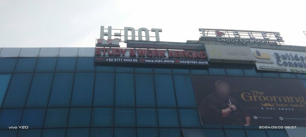 Yatırım fonu firmaları H-Dot, Islamabad, foto