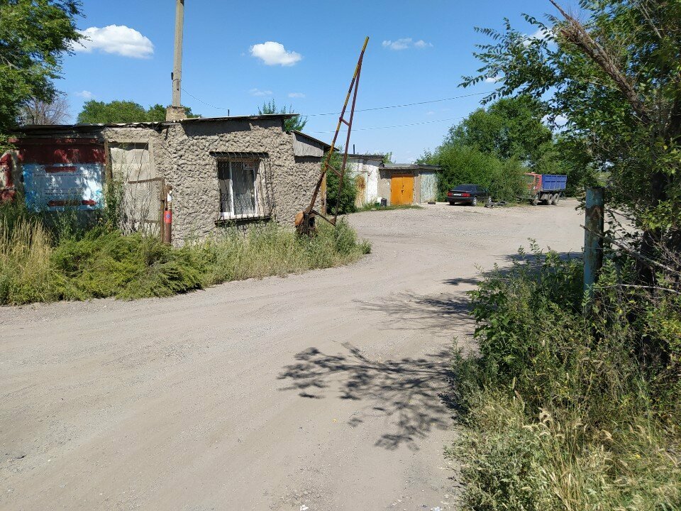 Garajlar Garage cooperative, Karağandı, foto