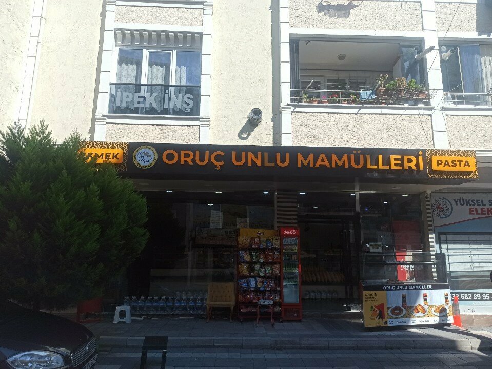 Ekmek fırını Oruç Unlu Mamülleri, İstanbul, foto