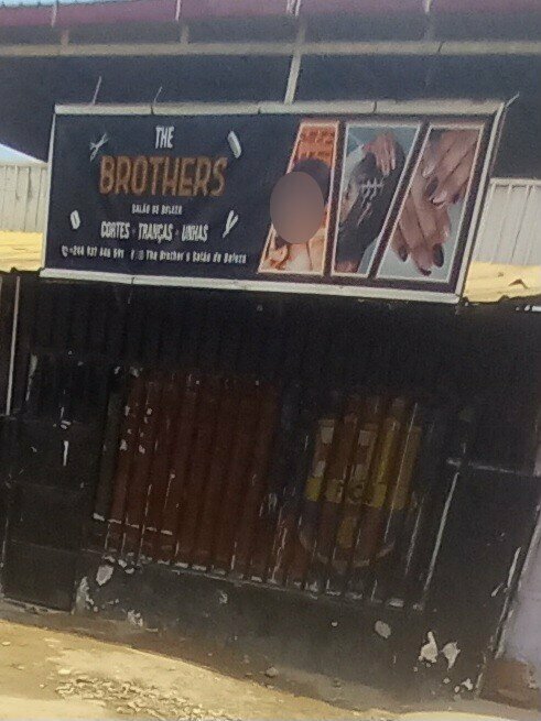 Berberler The Brothers, Loanda, foto
