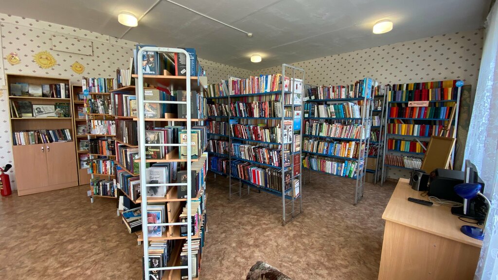 Kütüphaneler Червишевская сельская библиотека, Tümen (Tiumenskaya) oblastı, foto