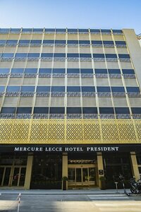 Mercure Hotel President Lecce (Via Salandra No:6, Lecce), otel  Lecce'den