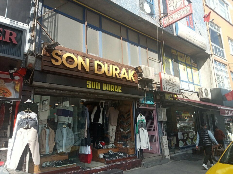 Giyim mağazası Son Durak, İstanbul, foto