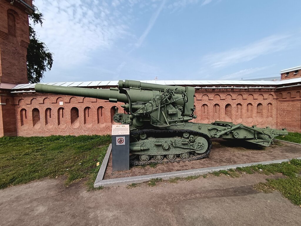 Teknoloji anıtı 203-мм гаубица образца 1931 года Б-4, Saint‑Petersburg, foto