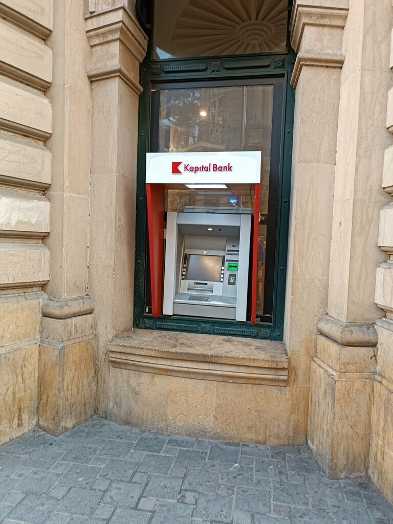 ATM'ler Kapital Bank Bankomat, Bakü, foto