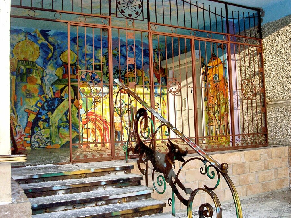 Sanat okulları Mbou Dod Detskaya khudozhestvennaya shkola, Revda, foto
