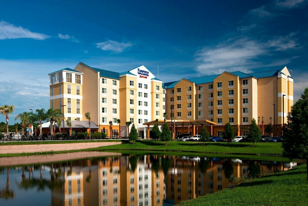 Otel Fairfield Inn & Suites by Marriott Orlando at SeaWorld, Orlando, foto