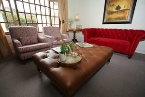 Hathaway Guest House (Gauteng Province, Johannesburg, Dainfern, Turnberry Avenue, 8), otel  East London'dan