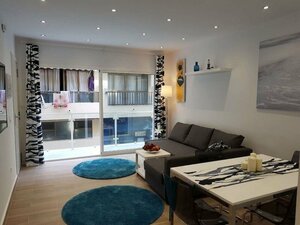 Boliches apartment in first line (Calle Poeta Salvador Rueda No:3, Fuengirola), otel