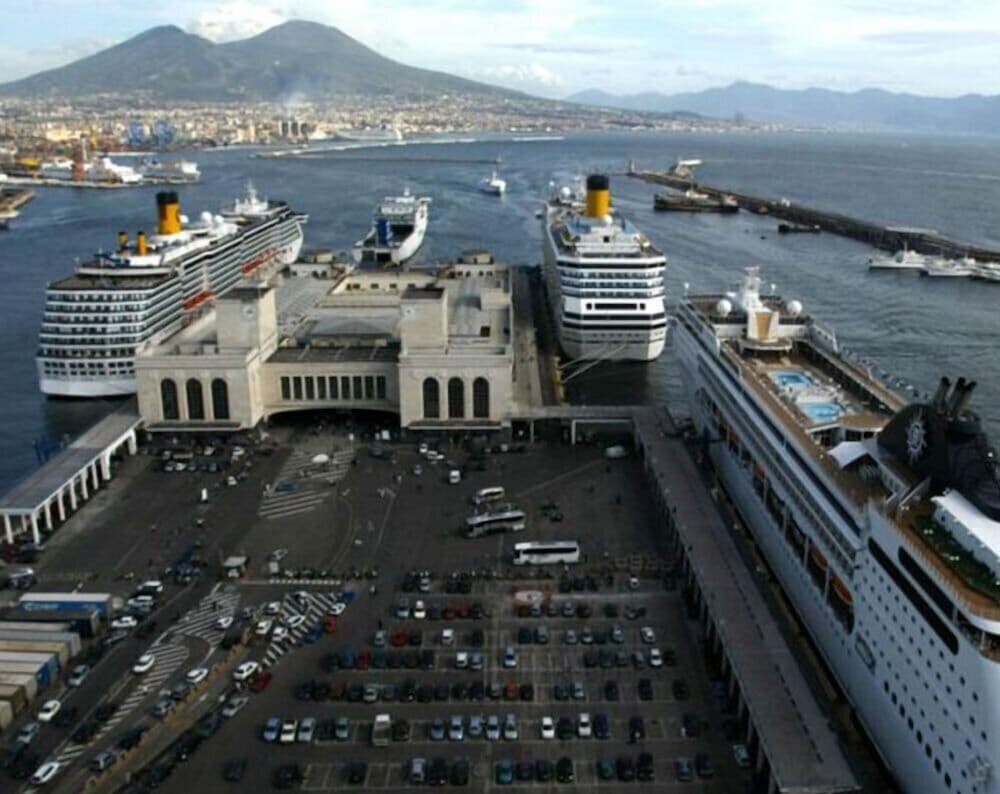 Otel EasyHomeinNaples, Napoli, foto