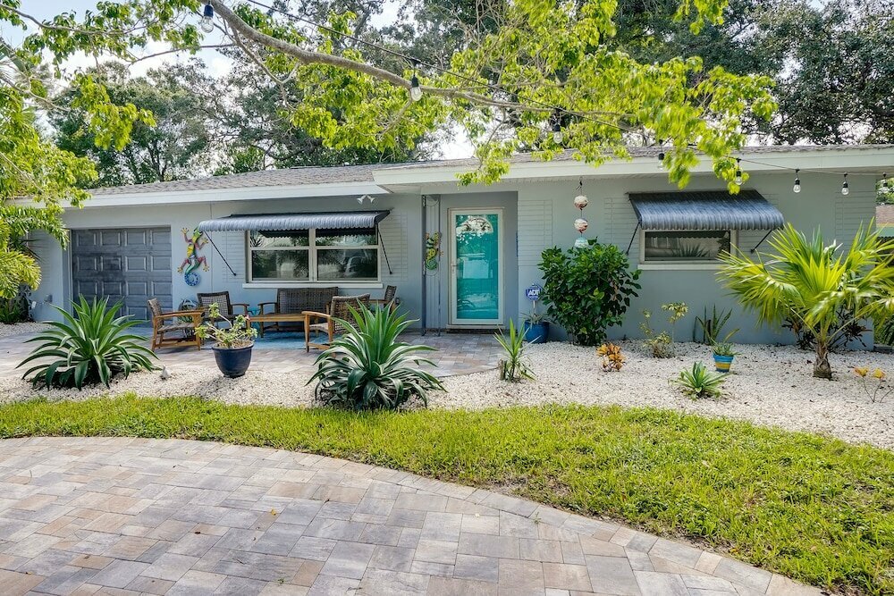 Otel Breezy Florida Retreat w Patio, Grill & Fire Pit!, Florida Eyaleti, foto