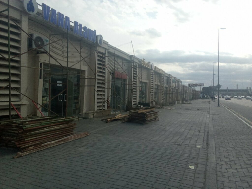Banyo ve klozet mağazaları Vana Aləmi, Bakü, foto