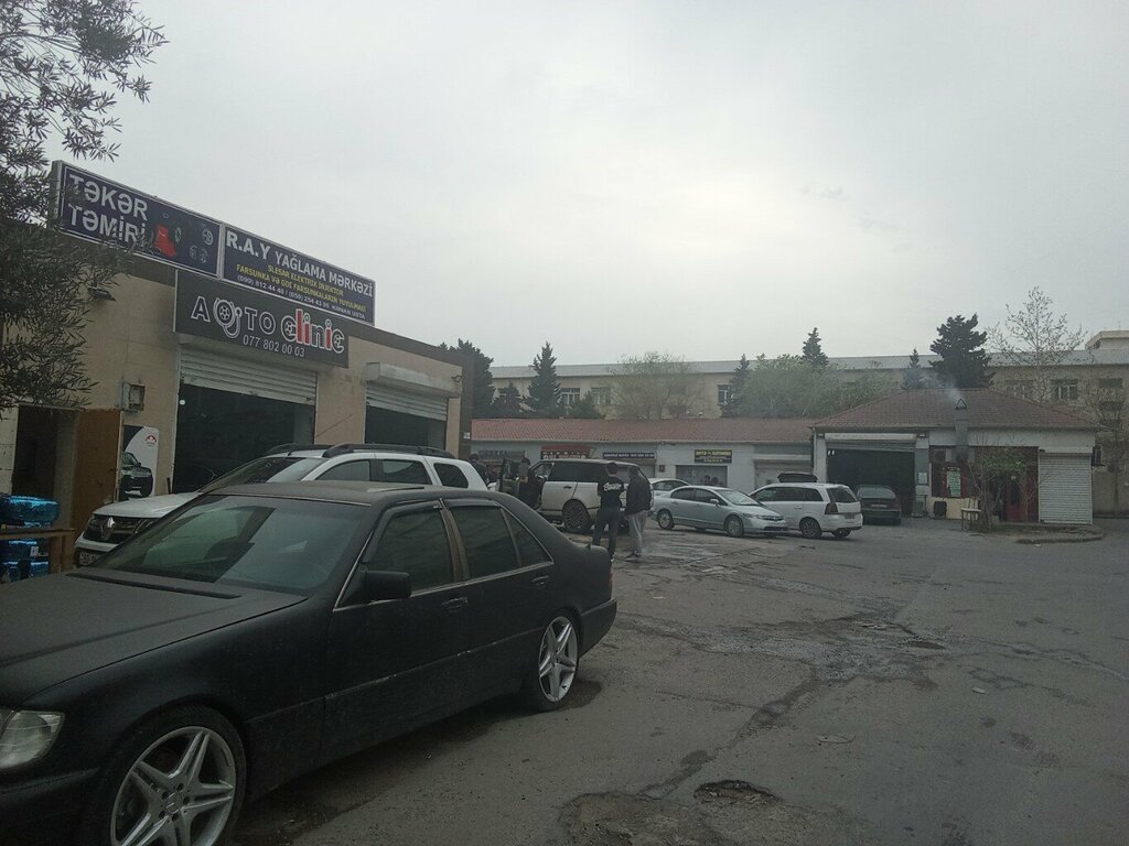 Express yağ değişim noktası Yağlama, Bakü, foto