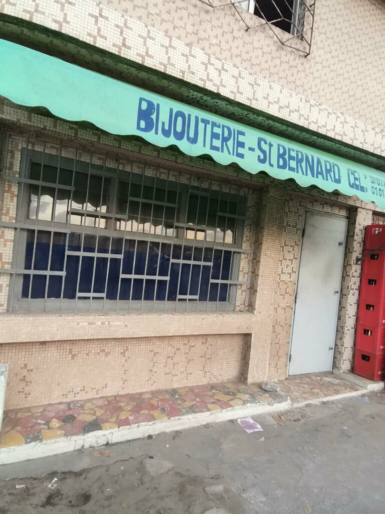 Bijuteriler Bijouterie St Bernard, Abican, foto