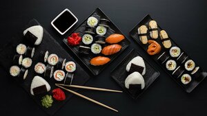 Onigiri (S. Tsereteli Street No:5/38), restoran  Tiflis'ten