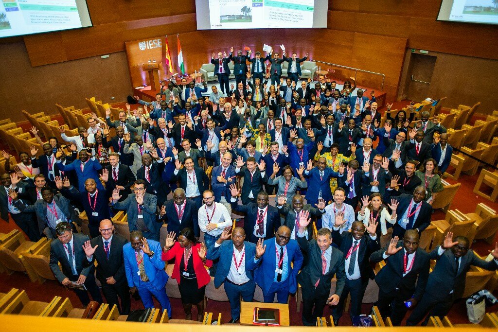Mesleki ve teknik anadolu lisesi Mde Business School, Abican, foto