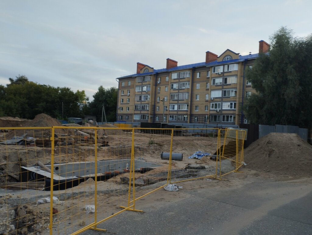 Spor alanı Баскетбольная площадка, Kazan, foto