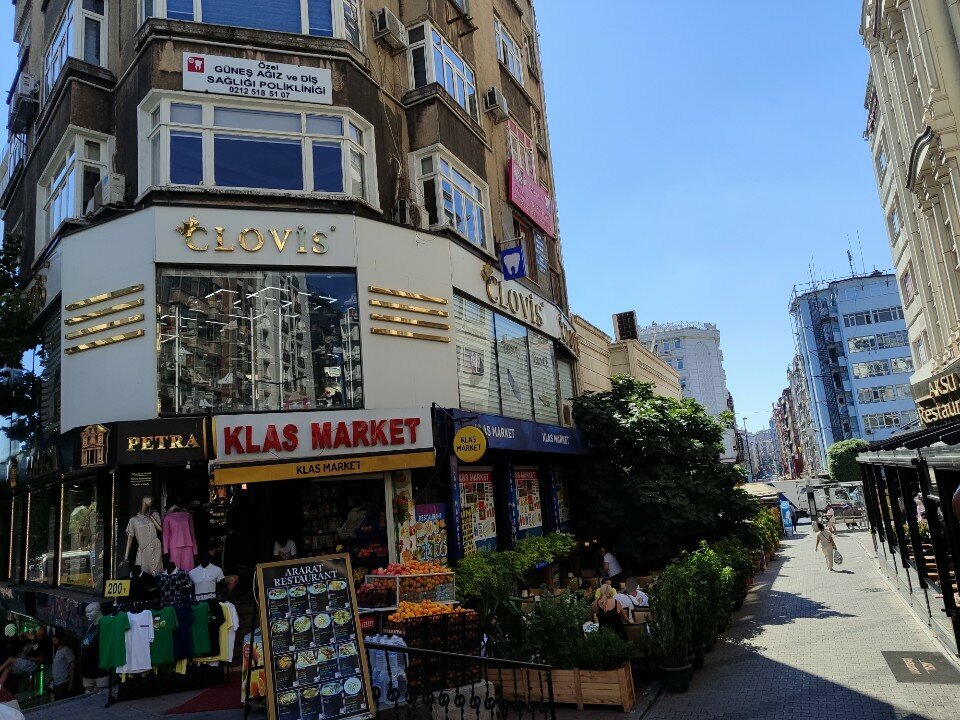 Ayakkabı mağazaları Clovis Shoes, İstanbul, foto