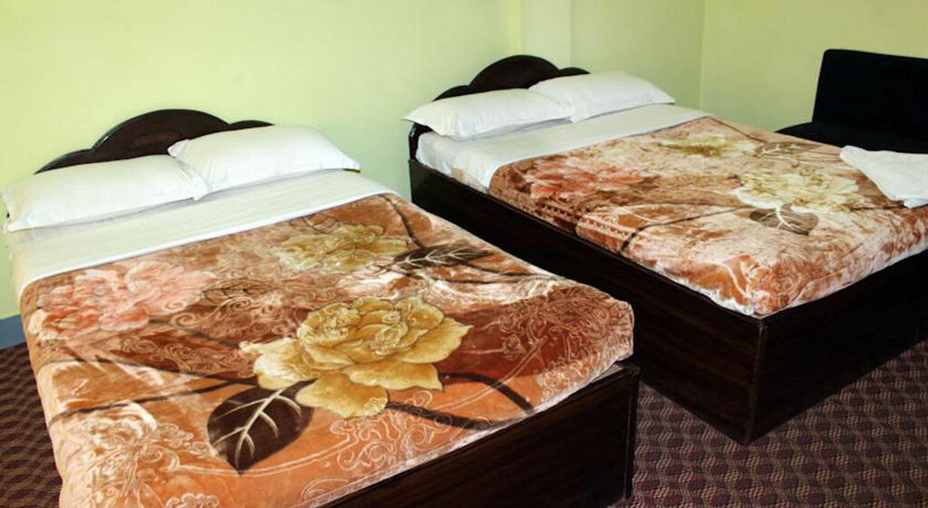 Otel Oyo 381 Hotel Pashupati Plaza, Katmandu, foto