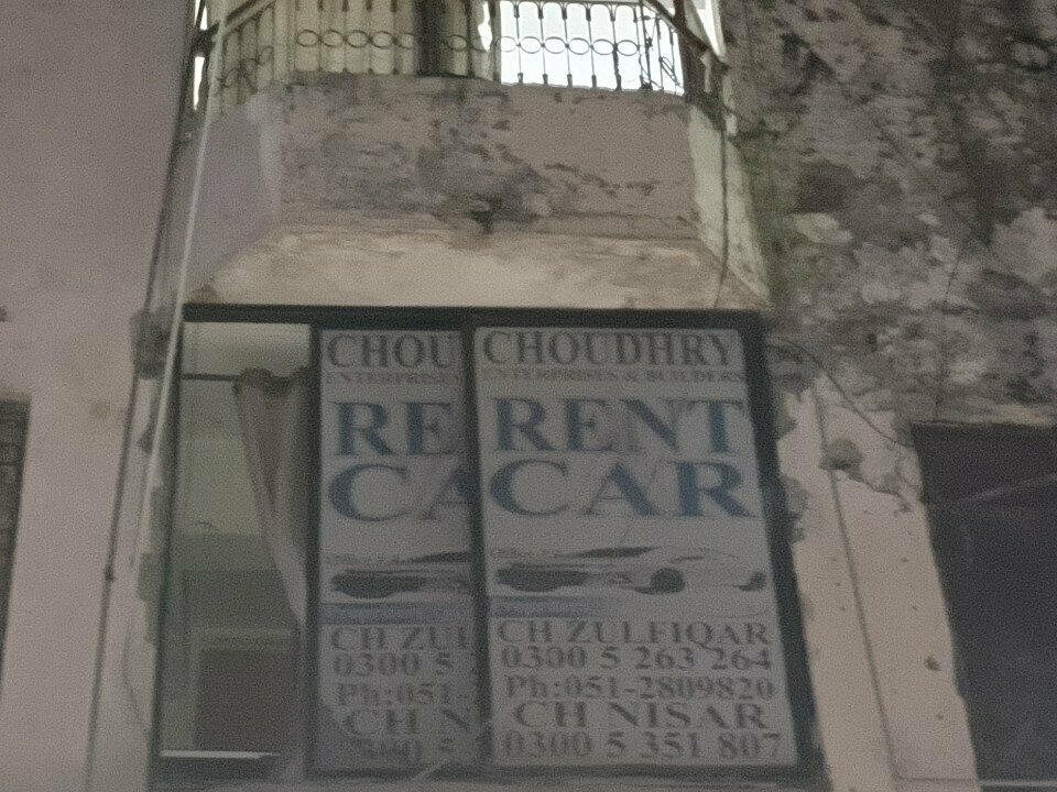 Otomobil satış galerileri Chaudhry Motors, Islamabad, foto