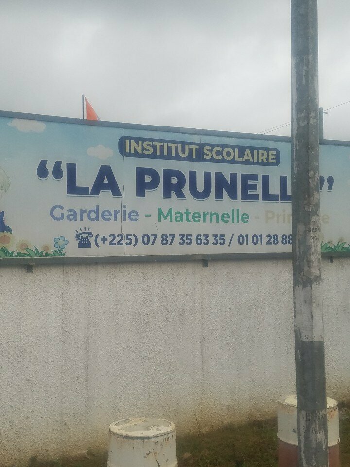 i̇lkokul École Primaire Les Coteaux, Abican, foto