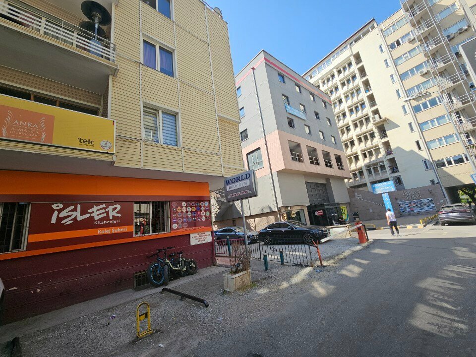 Spor ve jimnastik salonları World Gym, Ankara, foto