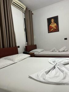 Hotel 51 (Rruga Dritan Hoxha,Tirana,), otel  Tiran'dan