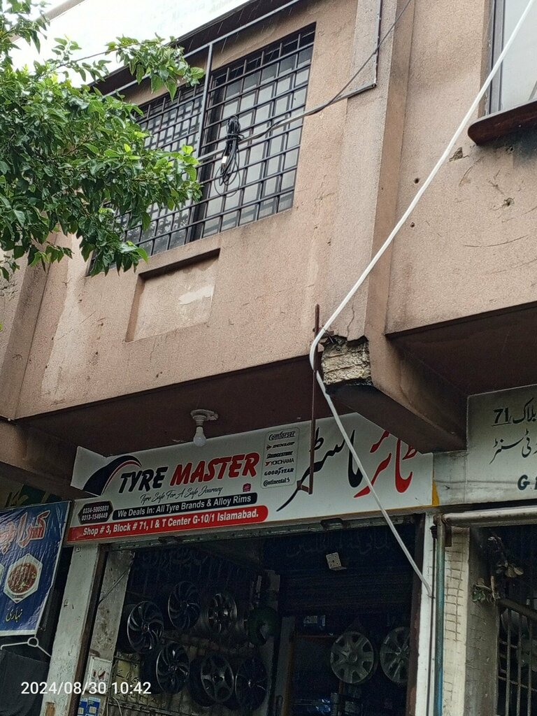 Oto lastik tamiri Tyre Master, Islamabad, foto