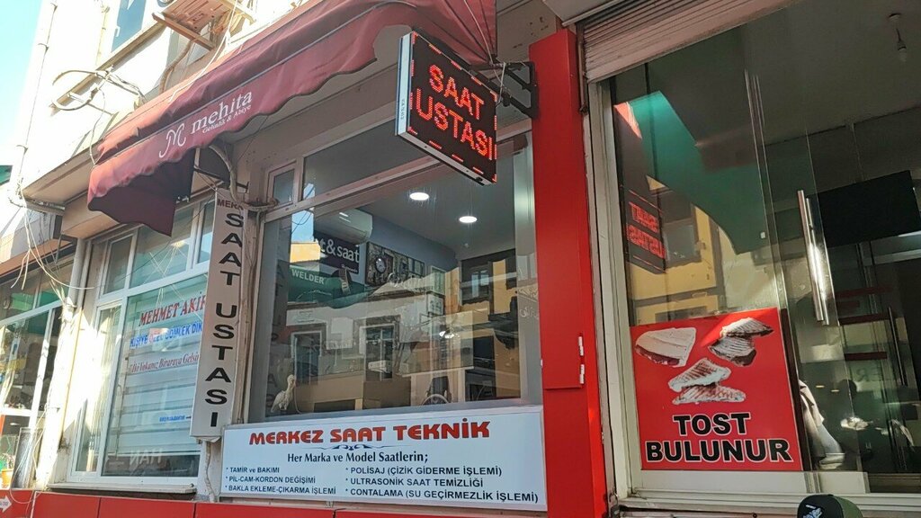Saat tamircileri Merkez Saat Teknik, Bursa, foto