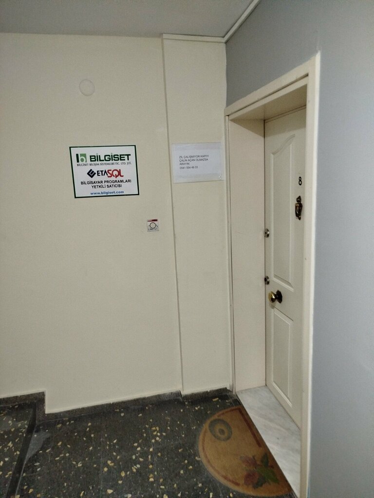 Bilgisayar teknik servisleri Bilgiset Bilişim Sistemleri, İzmir, foto
