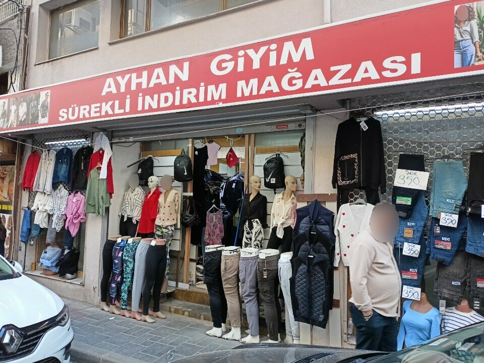 Giyim mağazası Ayhan Giyim Sürekli İndirim Mağazası, İzmir, foto