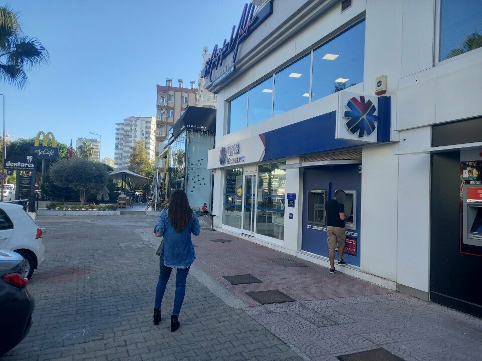 Banka QNB Lara Şubesi, Antalya, foto