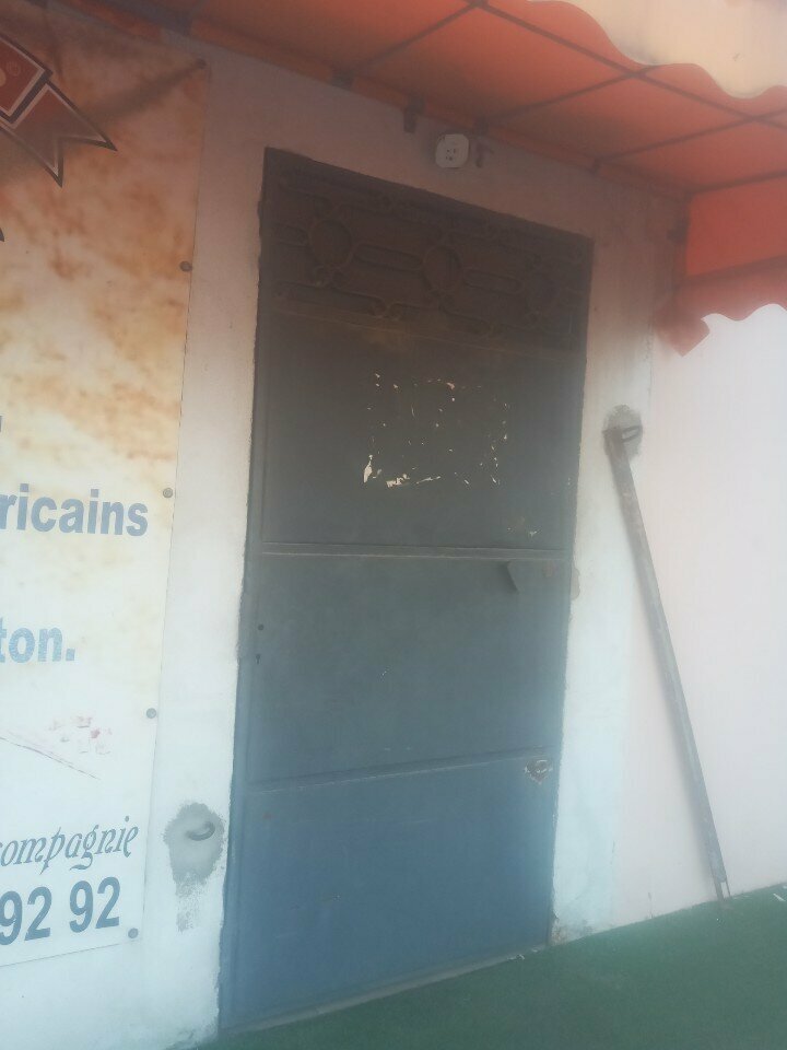 Kanatlı hayvan ürünleri ve yumurta Cocorico Chez Alino Faso, Abican, foto
