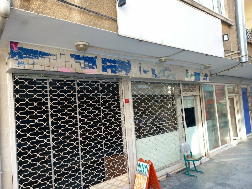 Emlak ofisi Gül Emlak, İstanbul, foto