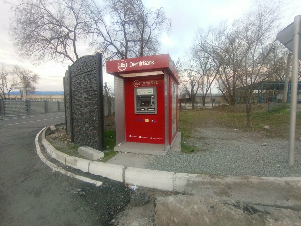 ATM'ler DemirBank, Bişkek, foto