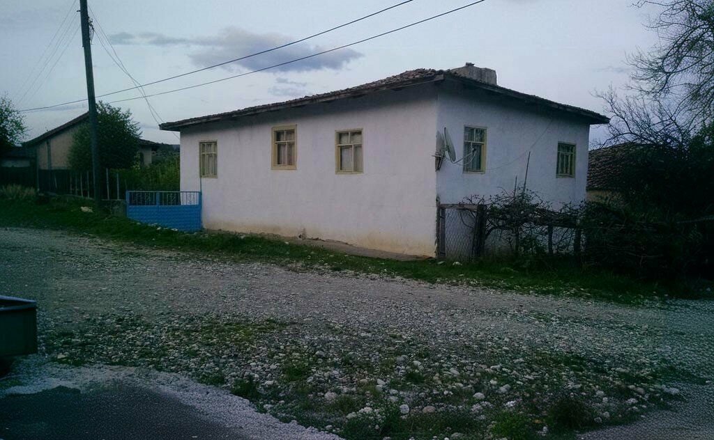 Emlak ofisi Kayabaşı Köyü Muhtarlığı, Araç, foto