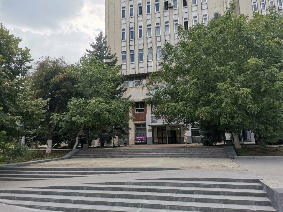 Kostüm mağazaları Milana, Kişinev, foto
